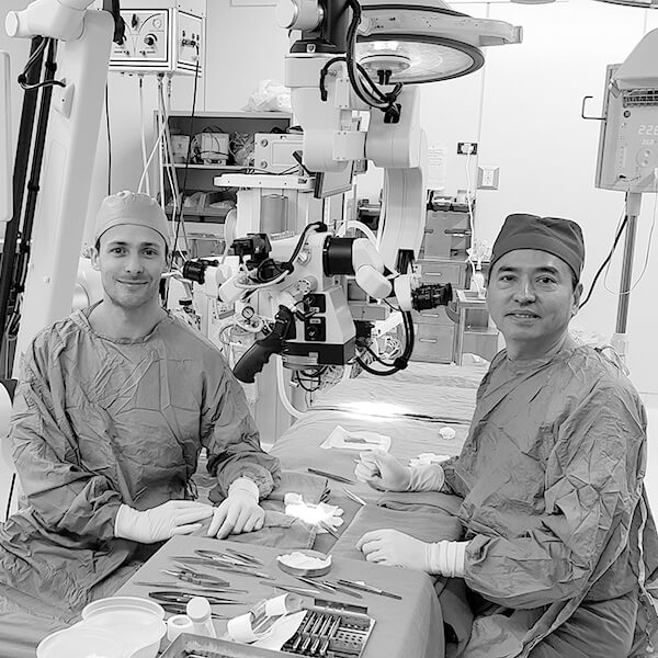 Biografía - Dr. José Ramón Rodríguez | Cirugía Plástica, Estética y ...